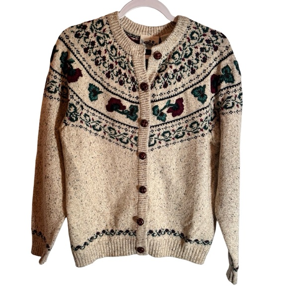 Northern Reflections | Sweaters | Vintage Wool Blend Cream Knit ...